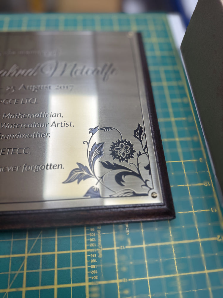 Plaque Store | Personalised Engraved Plaques For All Occasions